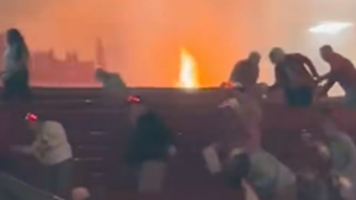 Popcorn machine catches fire during OU men's basketball game