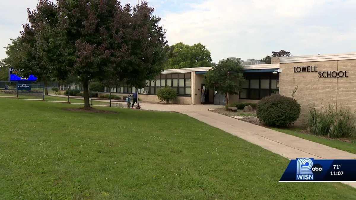 Waukesha school board considering elementary school closures