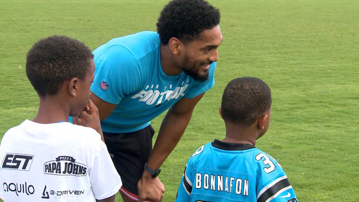 NFL running back Reggie Bonnafon returns home to host football camp