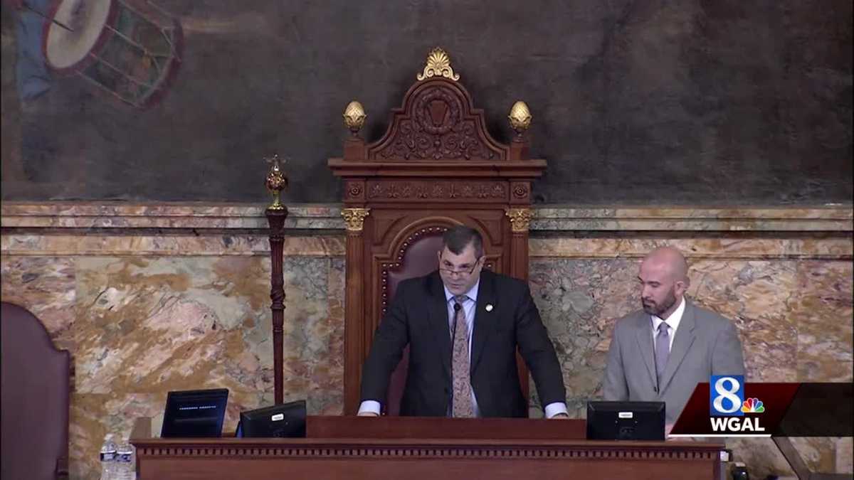 Joanna McClinton becomes first woman to serve as Pennsylvania House speaker