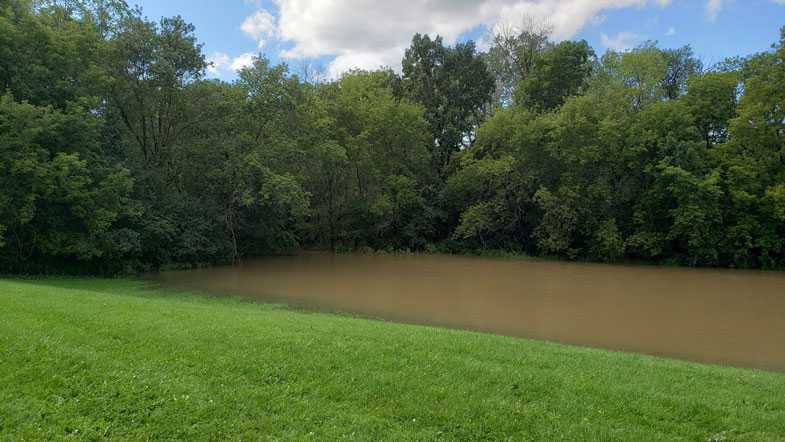 Heavy rains cause Root River flooding