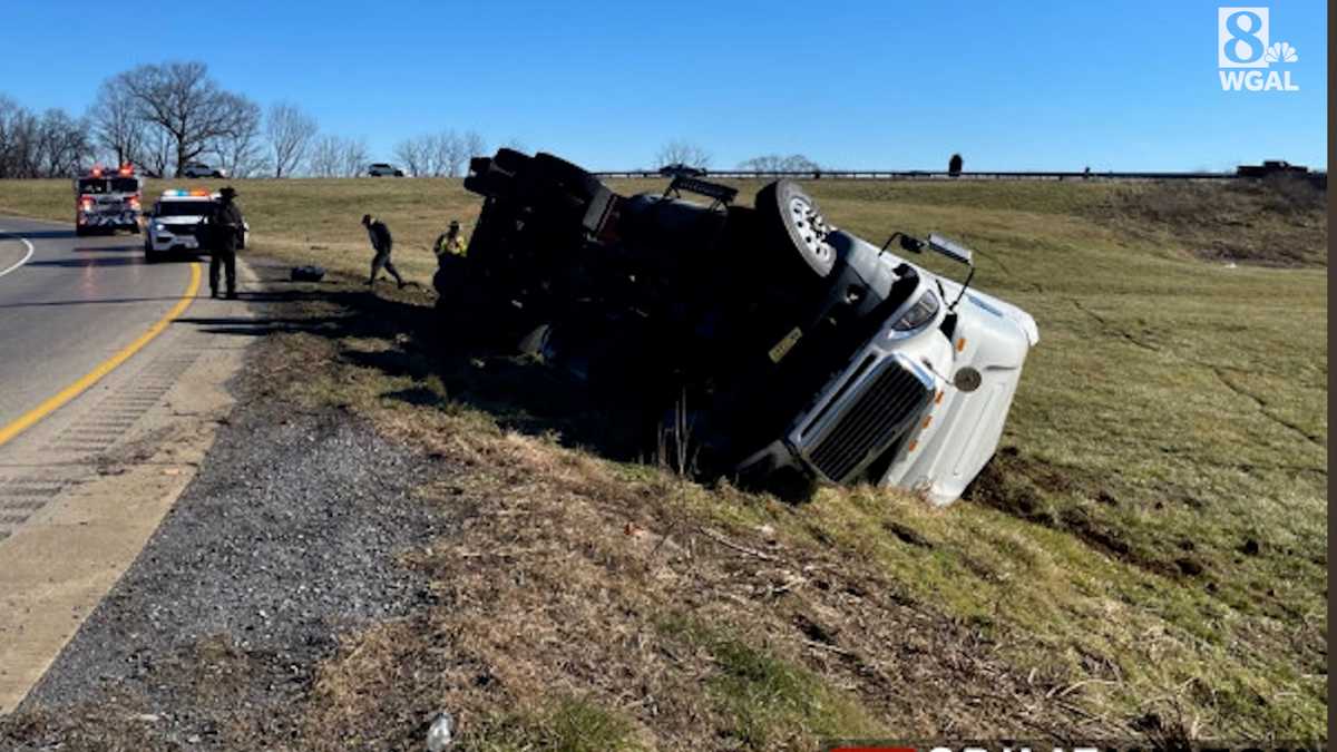 Route 222 at Route 30 in Lancaster County, Pa., reopens after crash