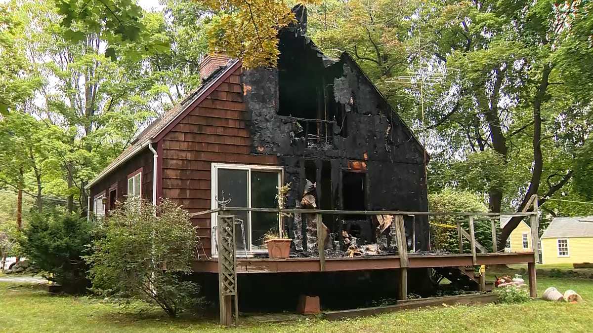 Rowley man rescues neighbor from house fire 20 years after losing ...
