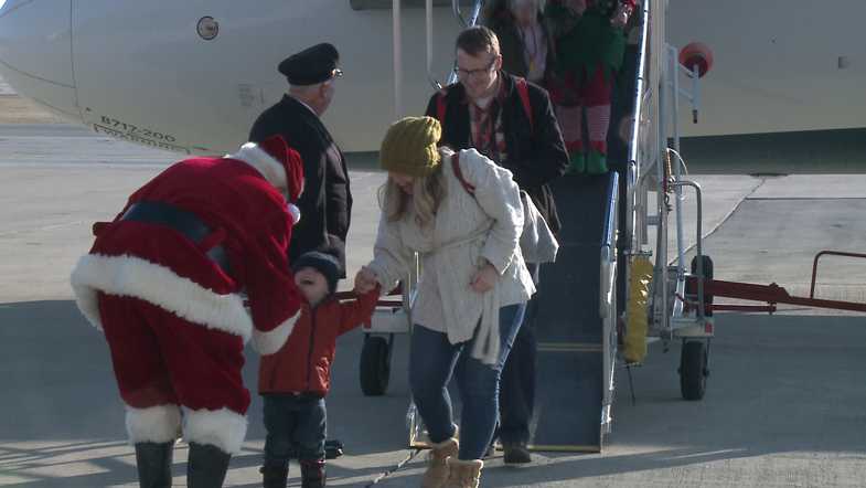 'Flight to the North Pole' takes children with cancer to see Santa