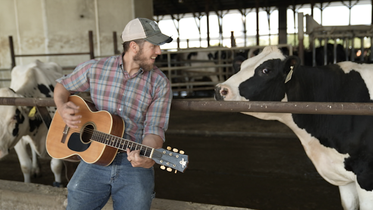 Iowa Farm Bureau - Heartfelt Connections: Animal Care