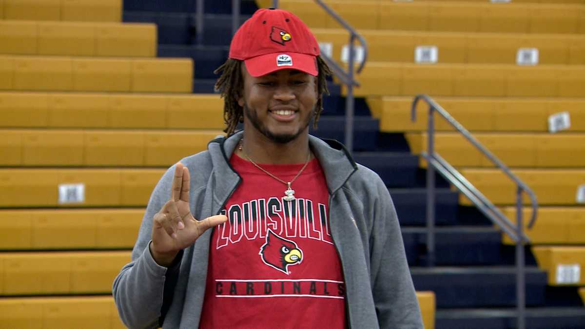 Staying home: Male defensive lineman commits to Louisville