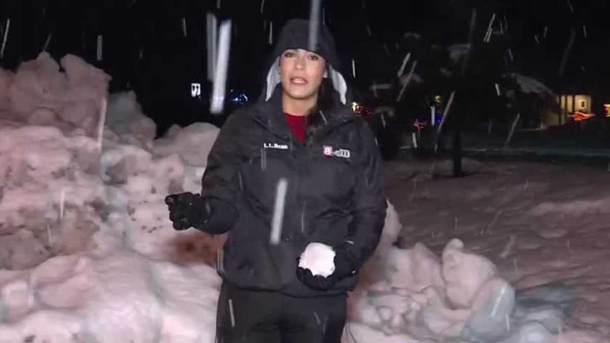 Lewiston-Auburn area sees snowflakes fly early in morning commute