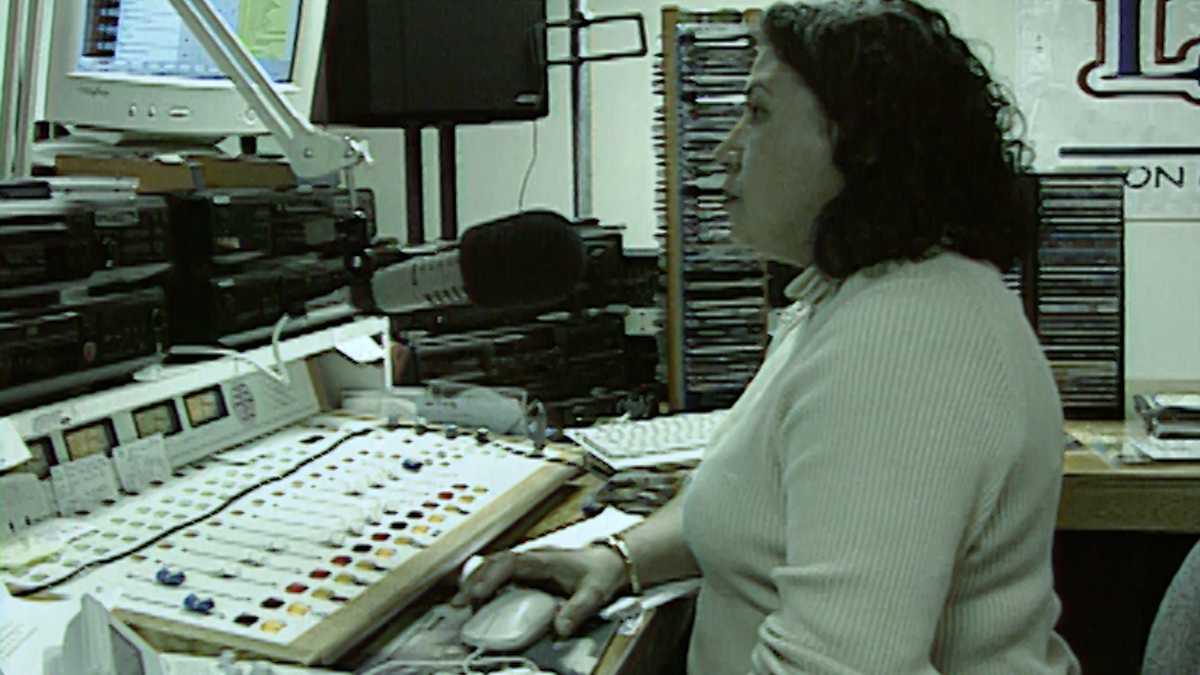 Radio station broadcast in only Spanish in 2001