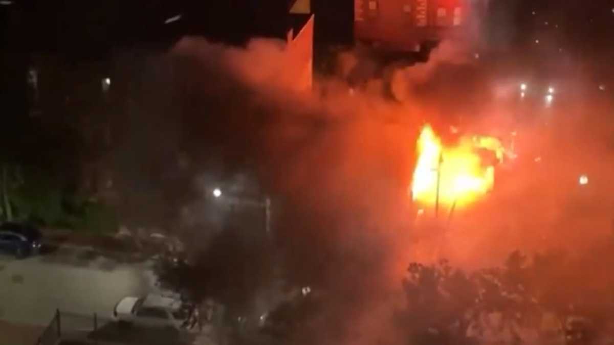 Man faces charges in Boston pub fire