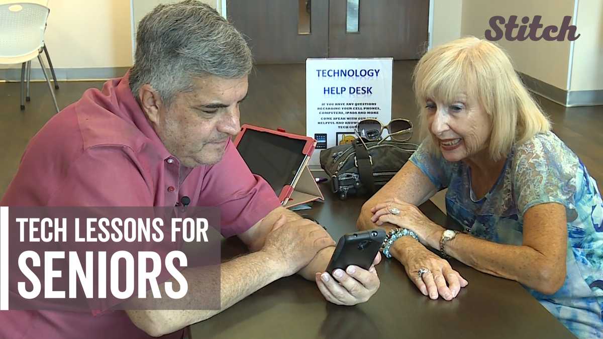 Senior citizens get tutored on technology thanks to volunteer tech guy