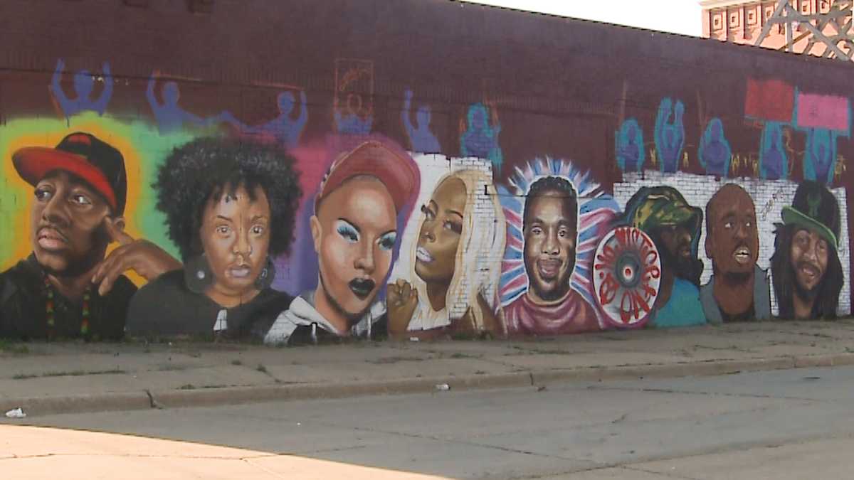 Milwaukee mural honors activists fighting against police brutality