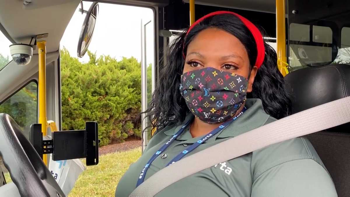 'I couldn't imagine not helping her:' Bus driver's instincts rescue ...