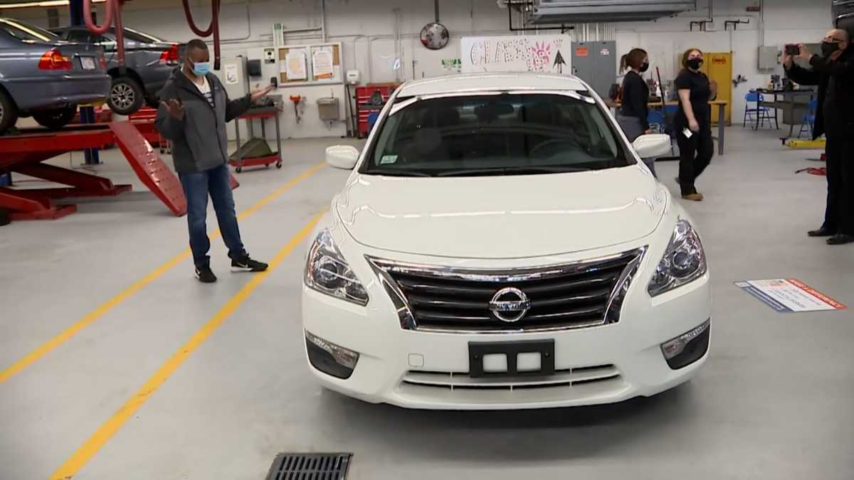 Donated car revamped by students given to veteran