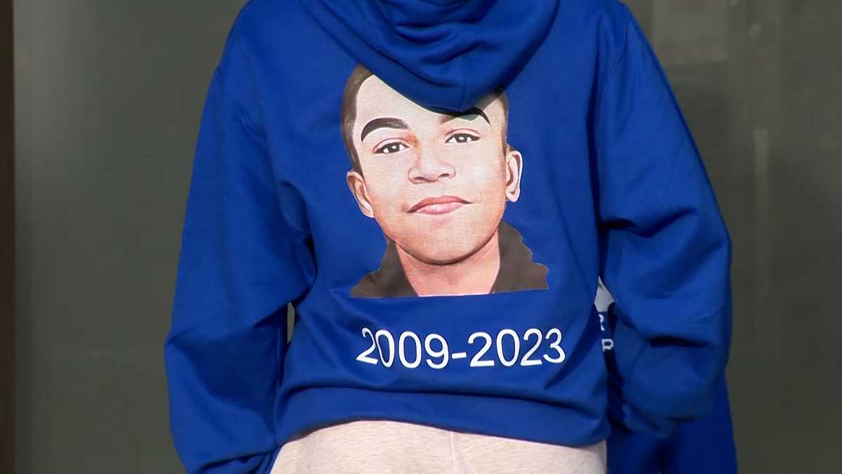 Hundreds pay respects to Norwood boy killed in Boston shooting