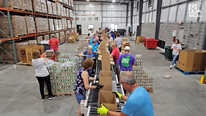 Volunteers give back to community on National Pennsylvania Day
