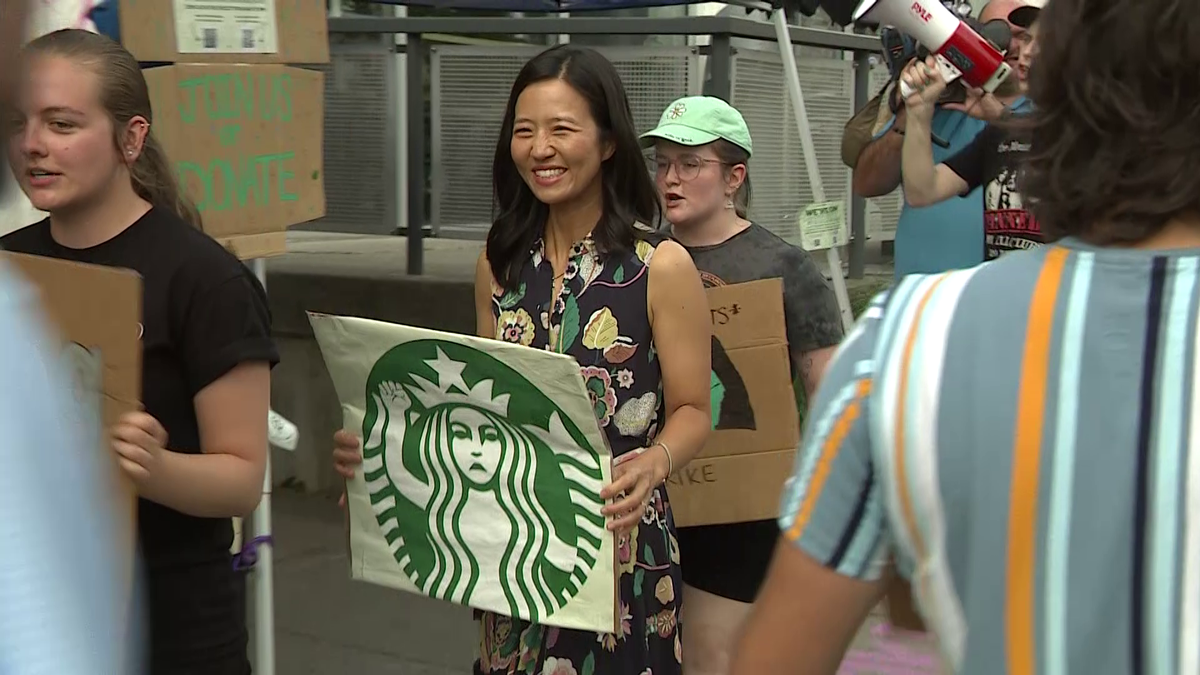 Mayor Wu joins striking Starbucks workers on picket line