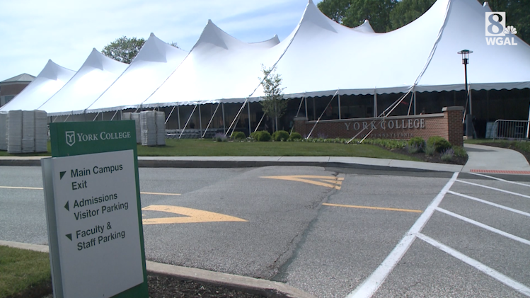 York College students get ready for graduation