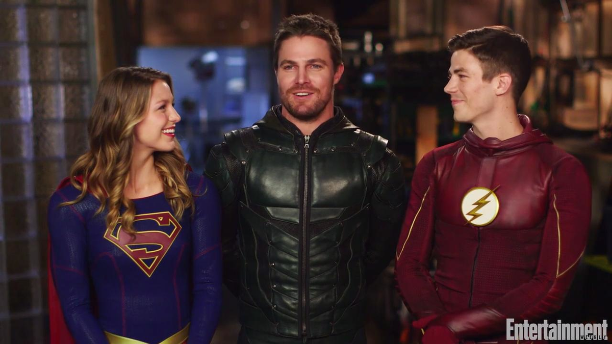 This Week's Cover: CW Superheroes Crossover Revealed